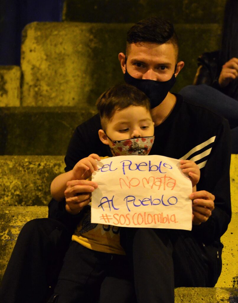 Fotorreportaje – Velatón en la Comuna 2 - Mi Comuna Dos